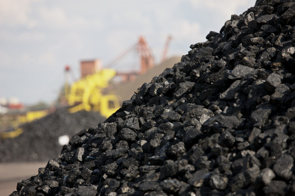 The inside story of an Alberta coal mine devastated by a financial crisis