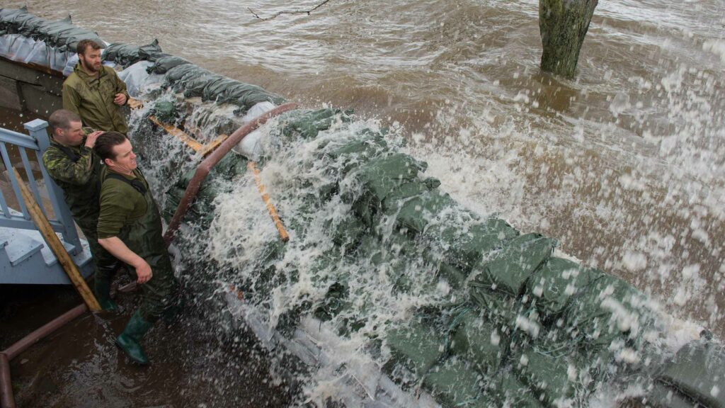 Climate crisis is straining Canadian Armed Forces | The Narwhal