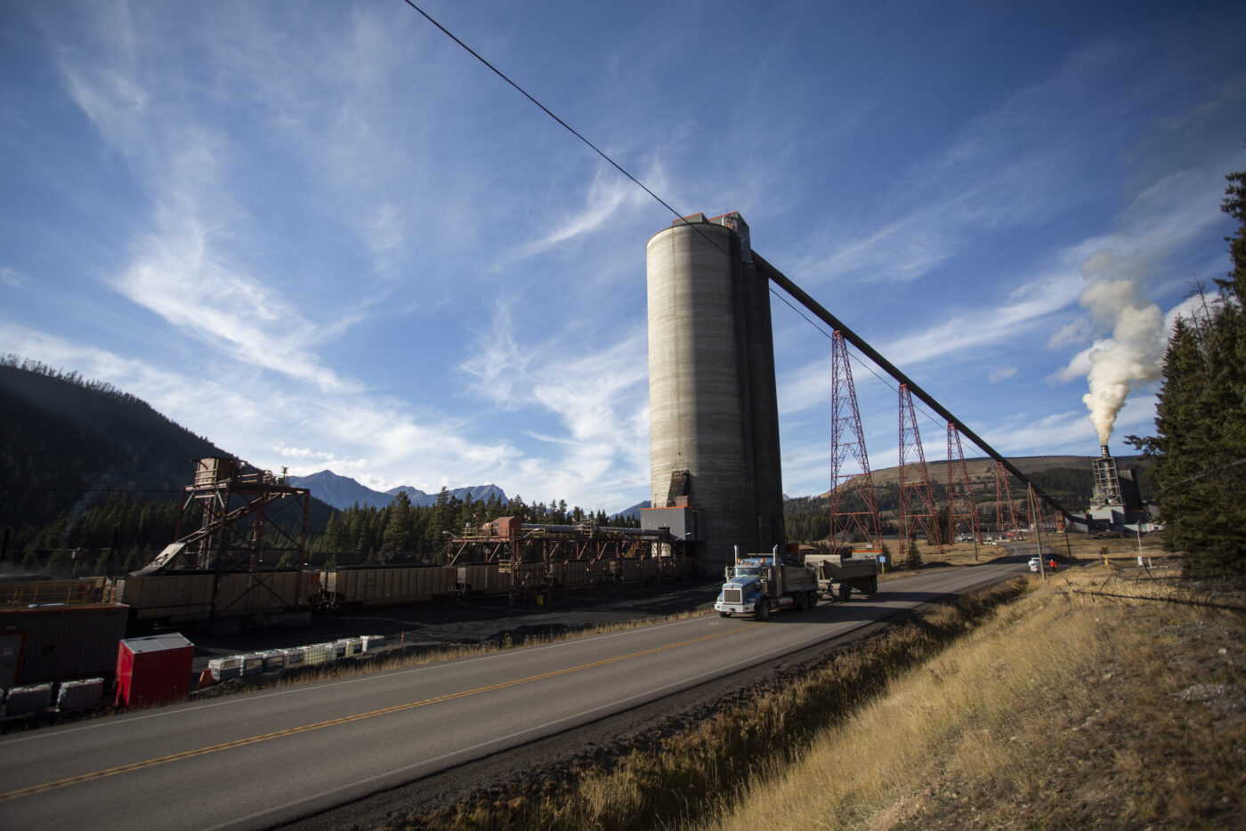 Canada, U.S. launch inquiry into Elk Valley mine pollution | The Narwhal