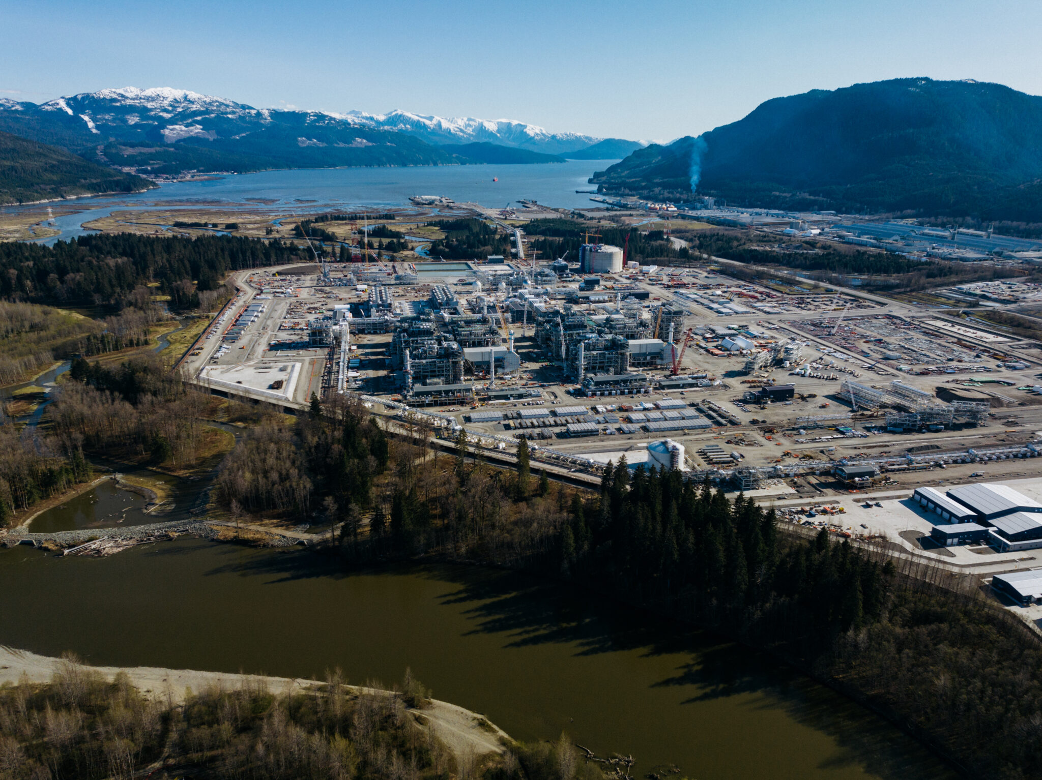 Kitimat residents adjust to life alongside new LNG Canada plant | The ...