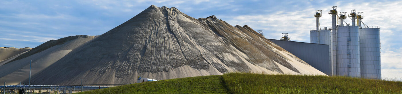 As B.C.’s LNG industry heats up, a company proposes to mine frac sand ...