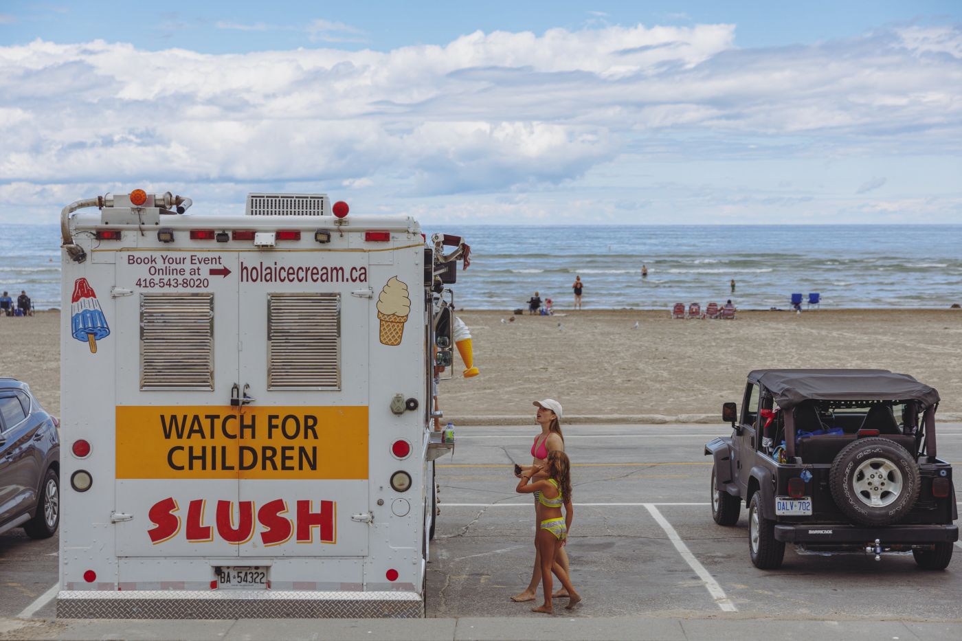 The uncertain future of Wasaga Beach | The Narwhal